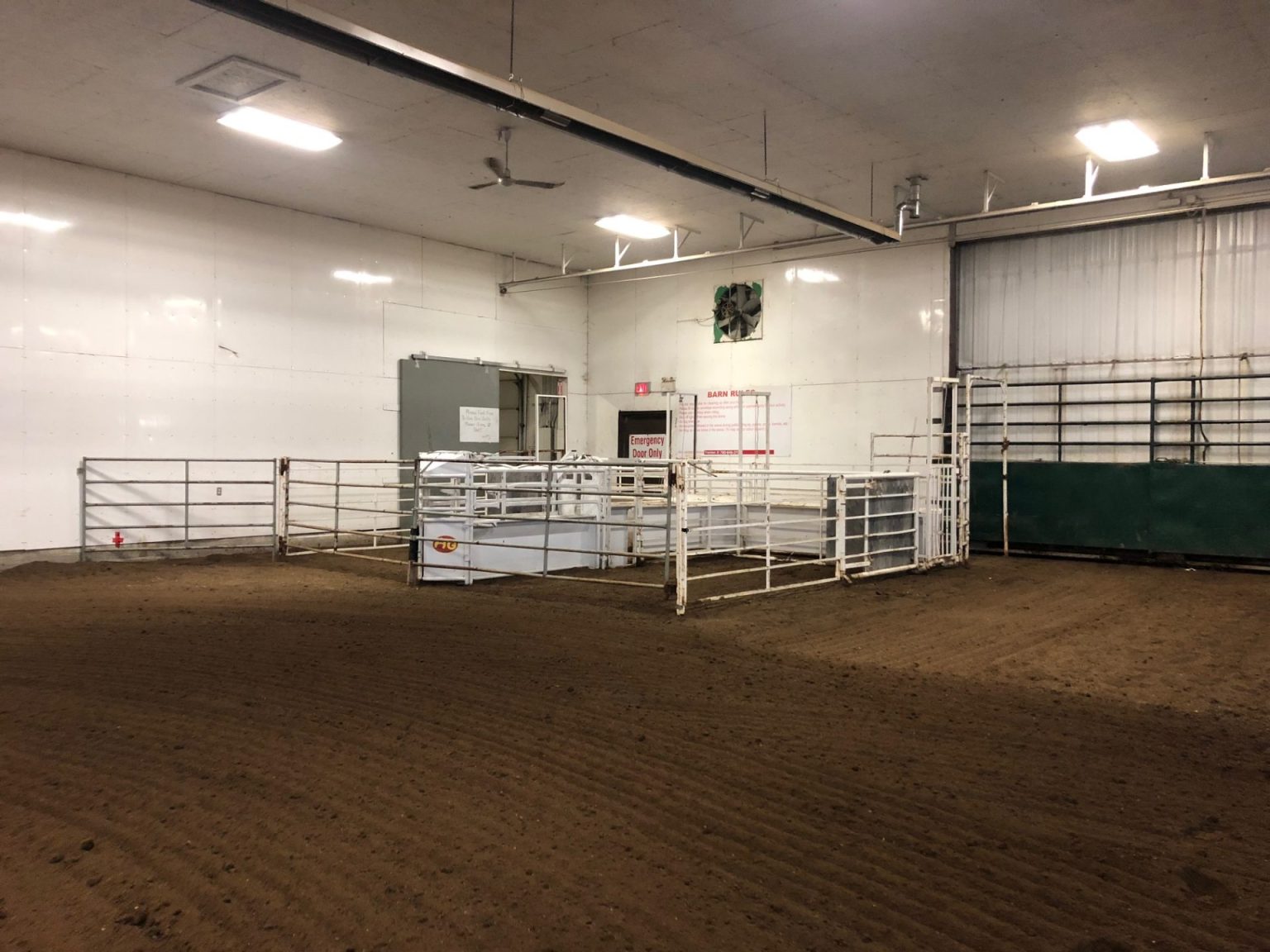 Barn & Arena - St. Paul Agricultural Society
